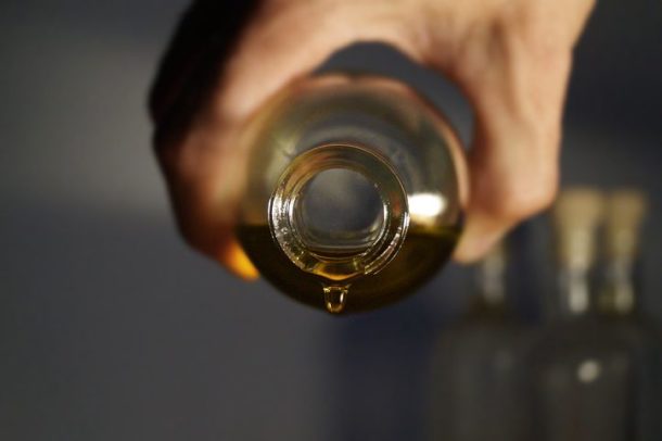 6 Eye-Opening Benefits of Oil Self-Massage - Talya's Kitchen